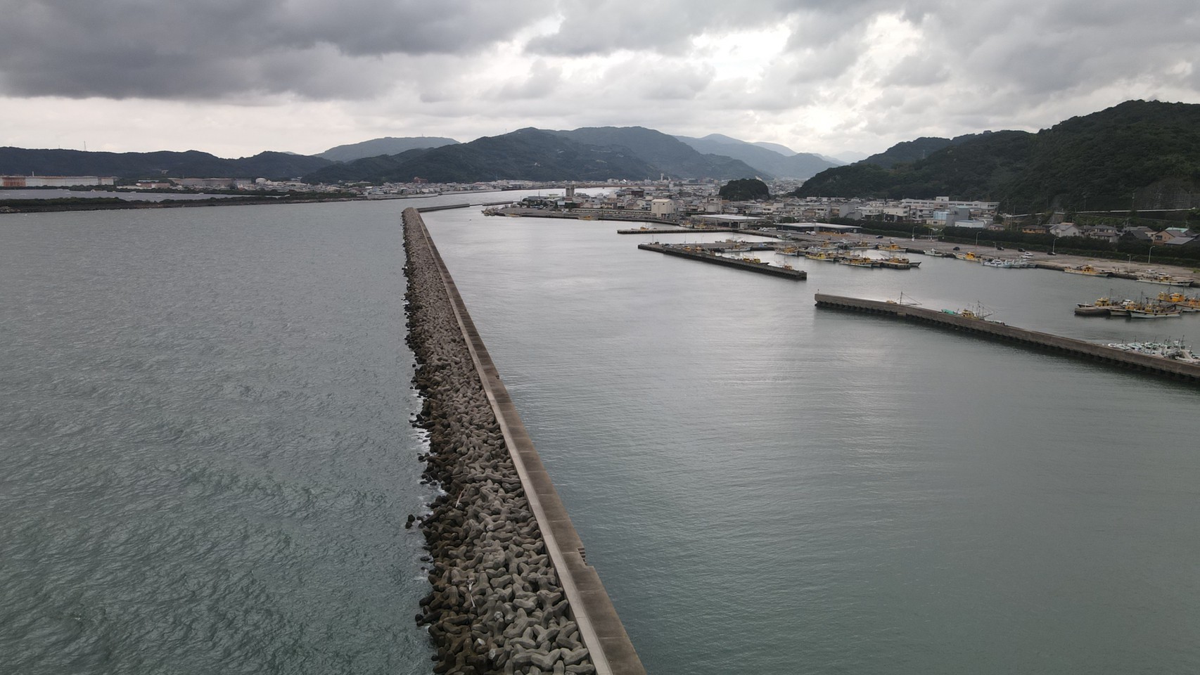 【和歌山県有田市】『箕島漁港：みのしま』のおすすめ海釣りガイド（釣れる魚・渡し船・駐車場）｜和歌山釣りwalker